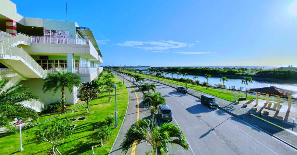 沖繩自駕必去那霸機場附近商場「iias沖繩豐崎」！購物、池邊BBQ、逛水族館一站搞定 | 樂吃購！日本